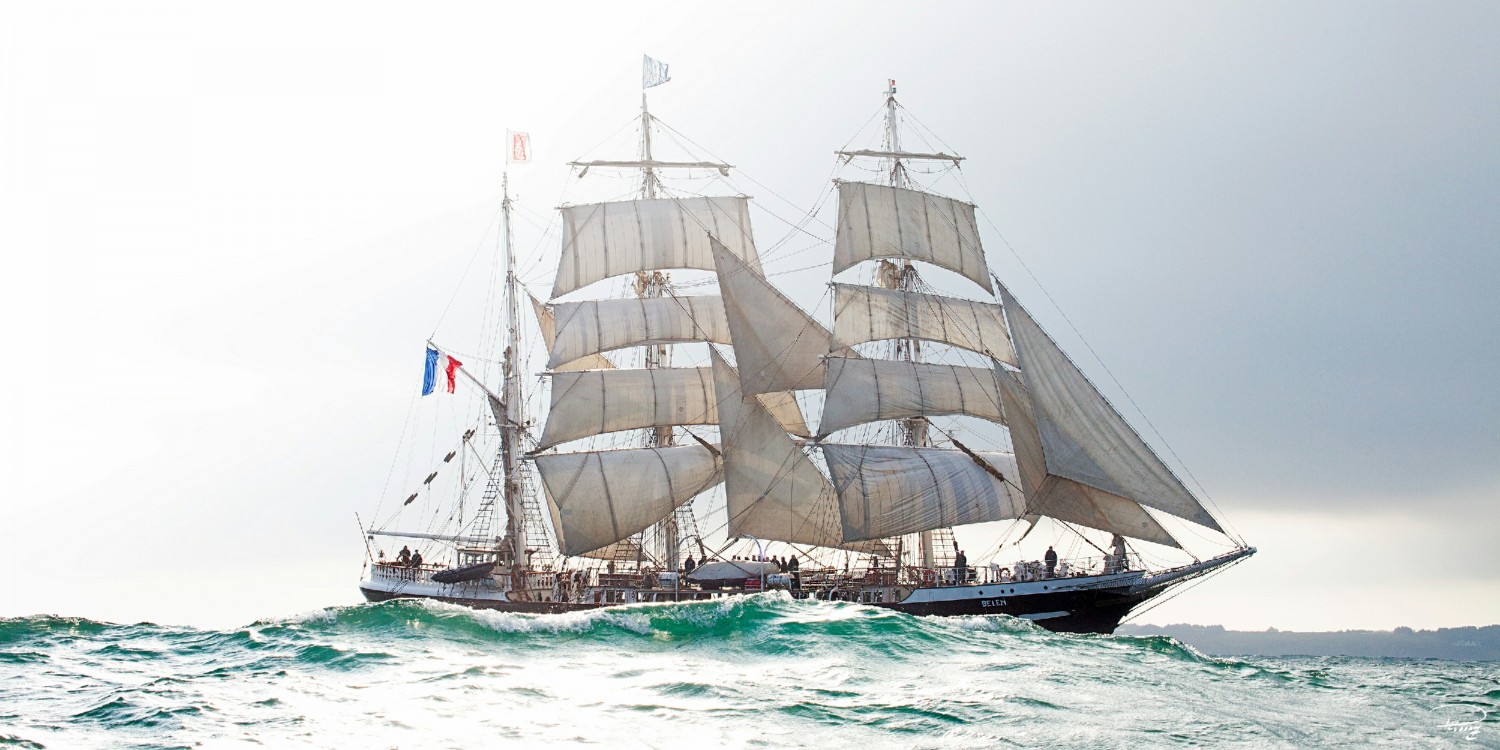 Art print photo - The three-masted boat Belem in the swell • Galerie ...